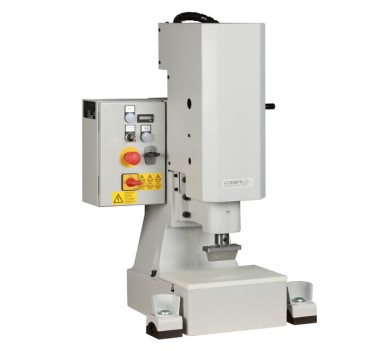 Preparación de probetas Troqueladora / CNC – Test Systems